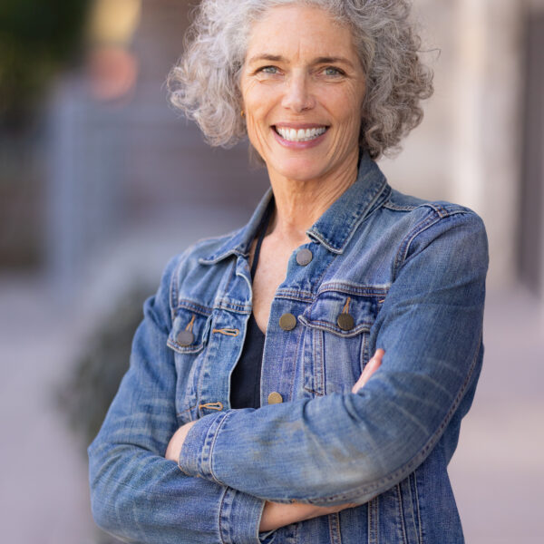 About Author Liz Garton Scanlon